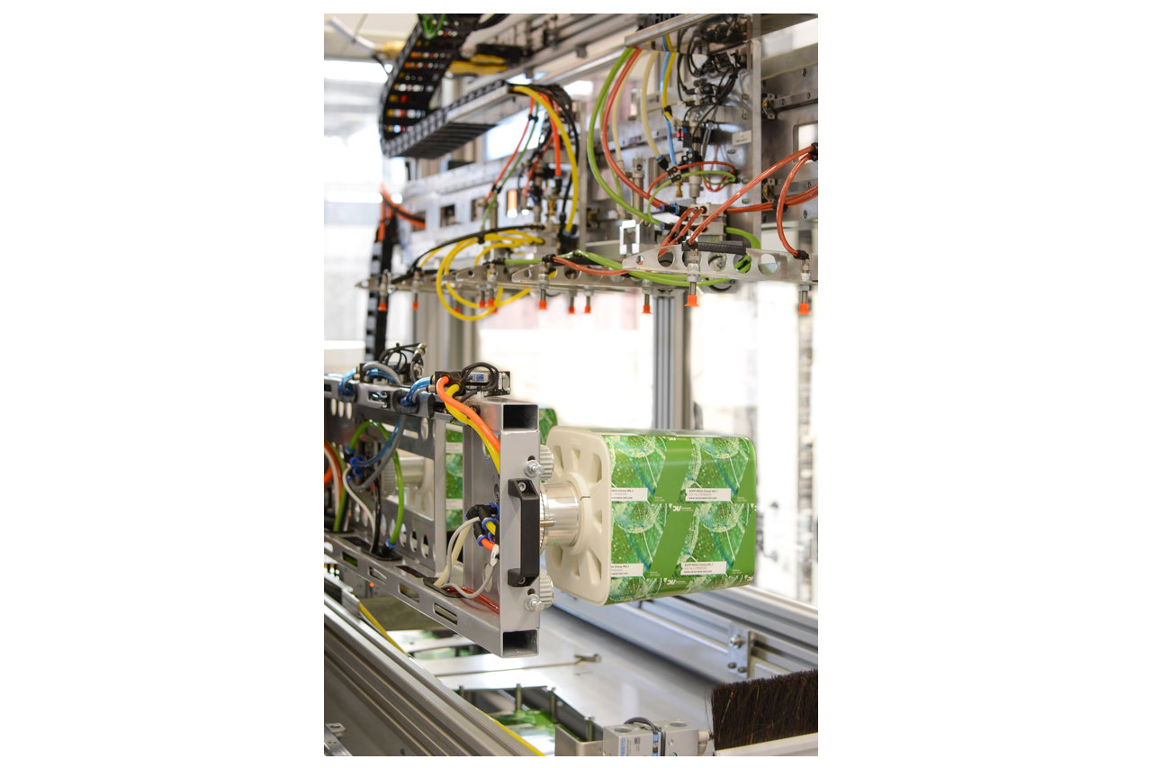 IML- Technology with short delivery times from factory stock i4.0 Today ...