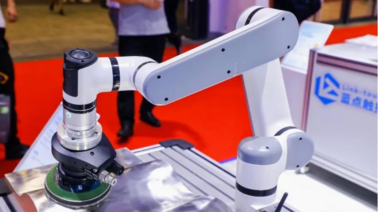 RealMan Showcases Ultra-Lightweight Humanoid Robotic Arms at Advanced ...