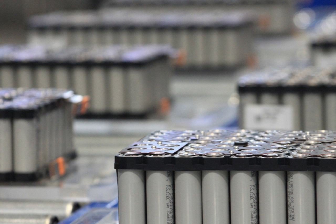 Battery pack manufacturer framework for OEM battery development